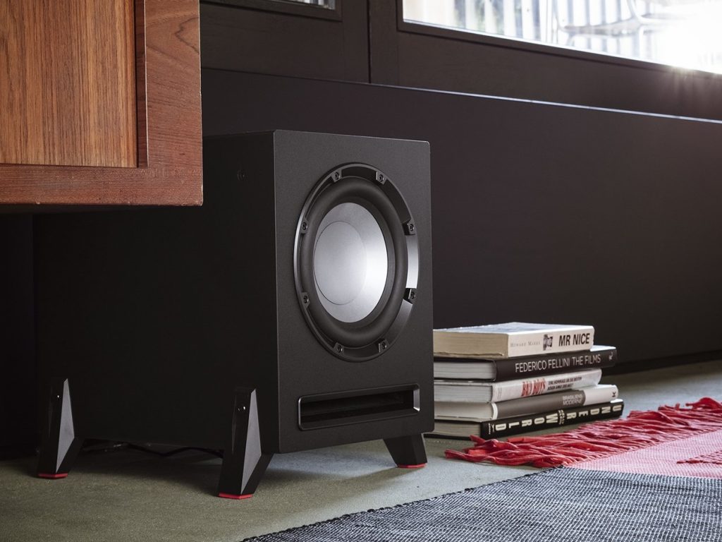 How to stop your subwoofer humming - Quick Read