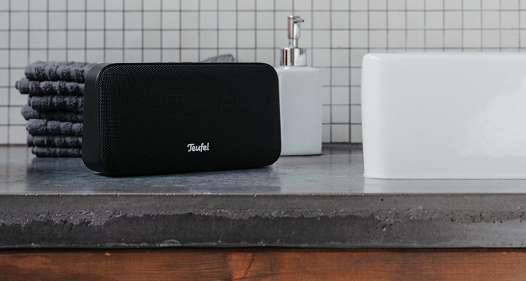 Earworms: catchy songs that loop in your head | Teufel blog